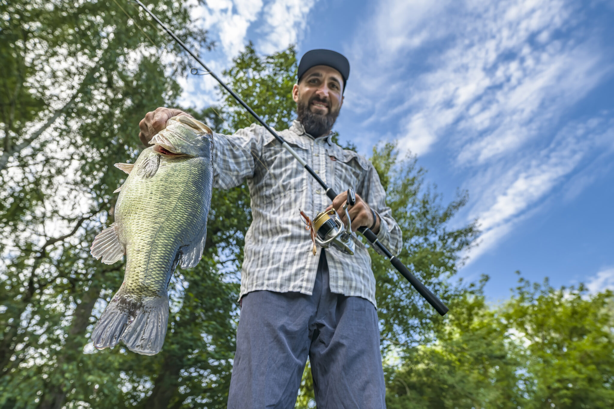 10-Pound Bass: How To Catch It In 2026? - Outdoorsity