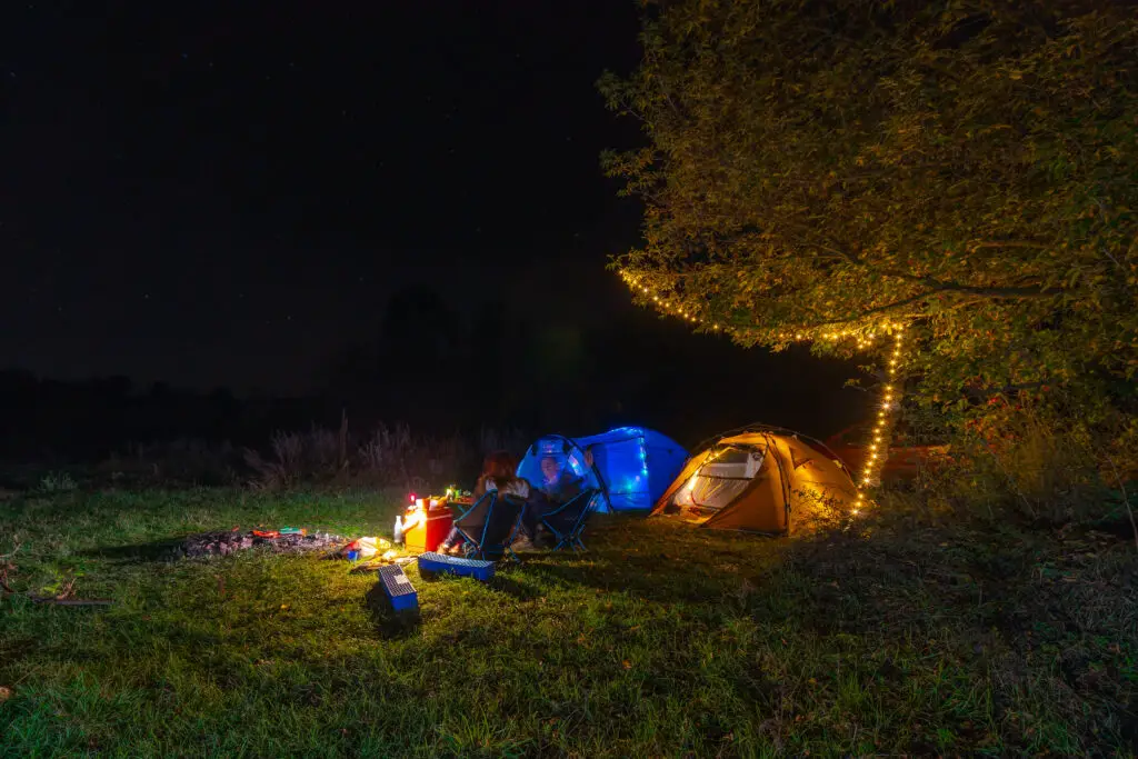 9 Camping Lighting Hacks For 2025 - Outdoorsity