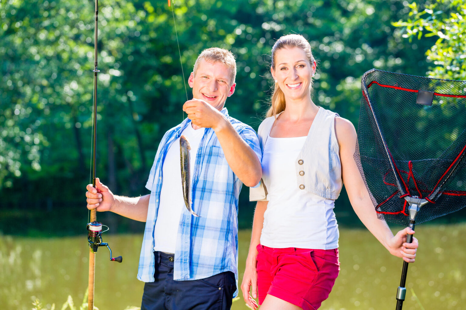 11 Fishing Outfits For Women For 2025 - Outdoorsity