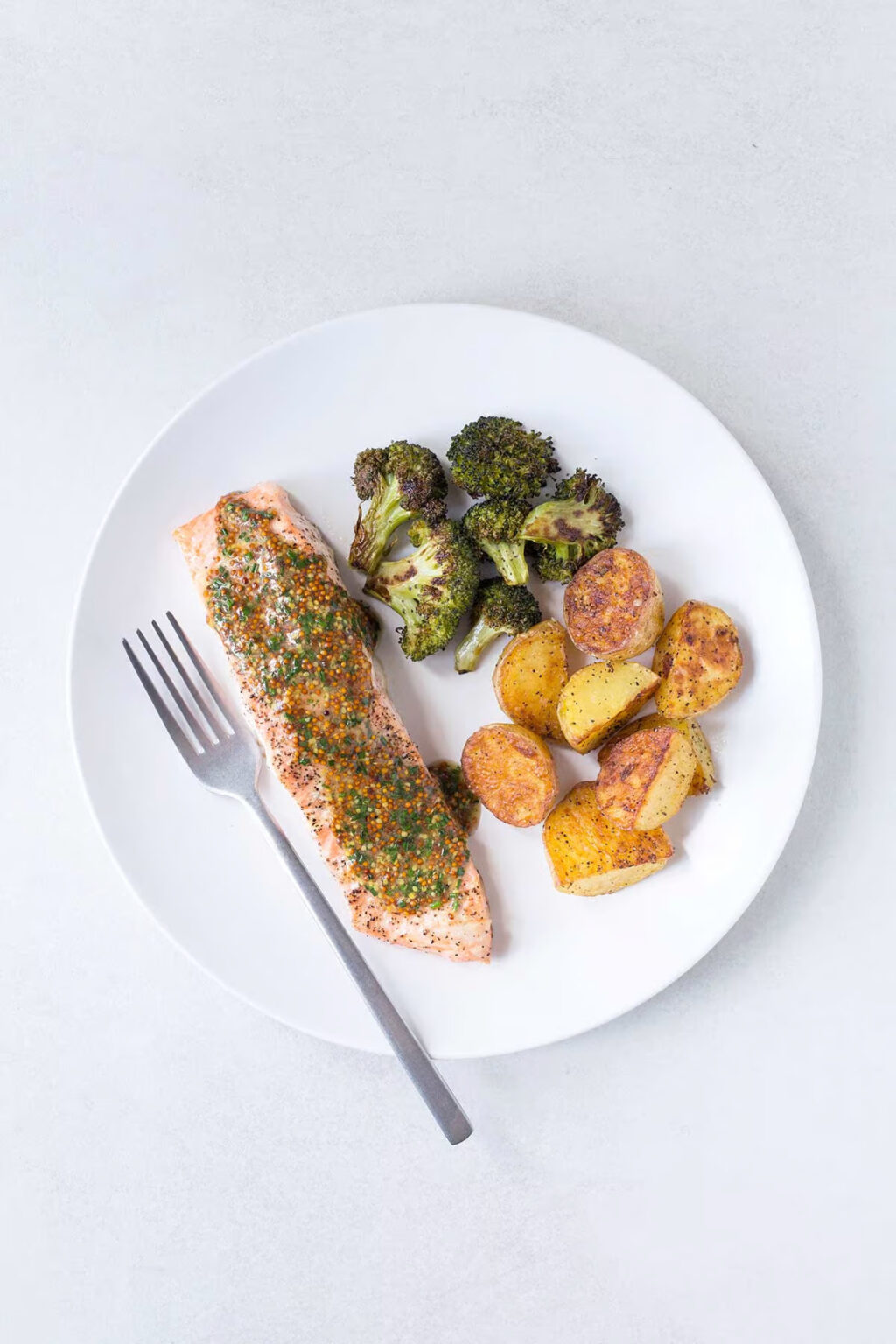 9 Thanksgiving Baked Salmon With Potatoes Recipes For 2025 - Outdoorsity