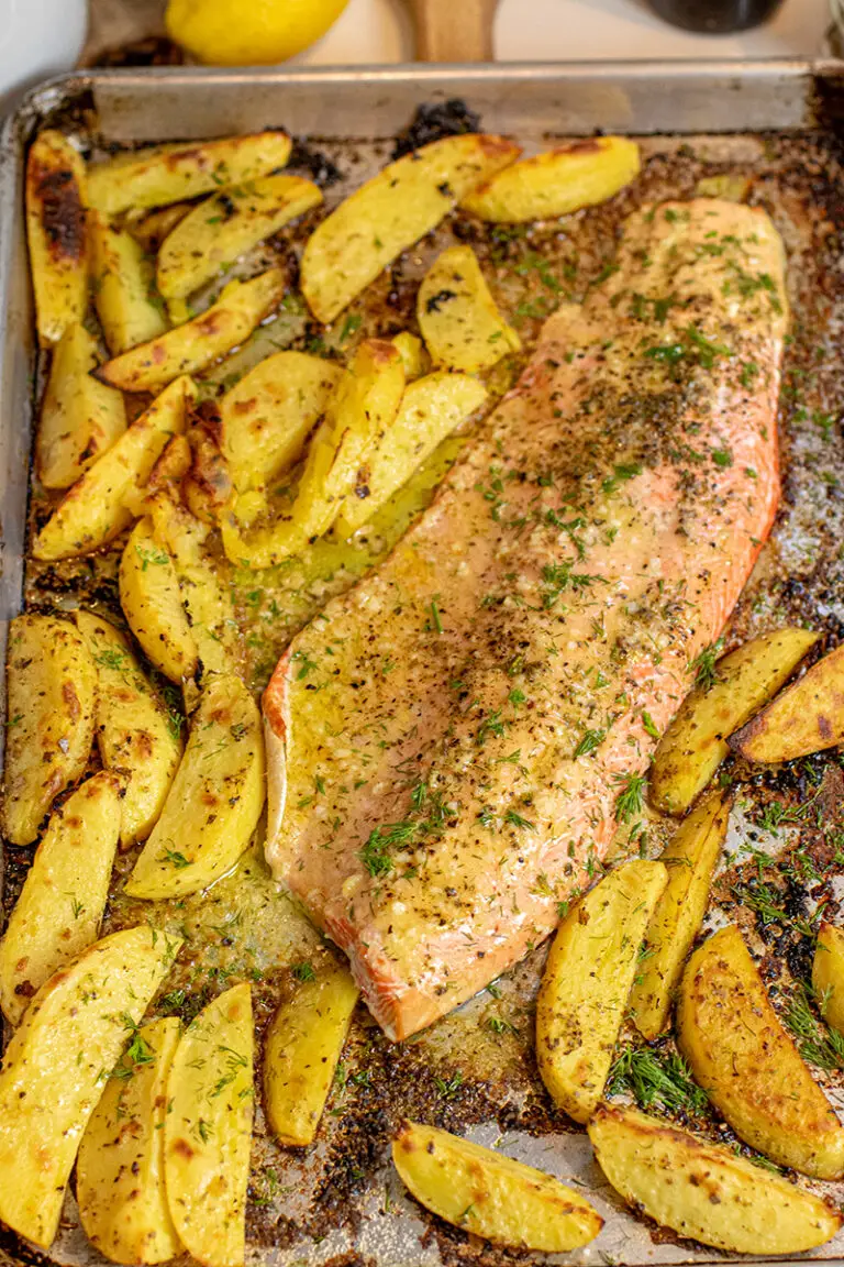 9 Thanksgiving Baked Salmon With Potatoes Recipes For 2025 - Outdoorsity