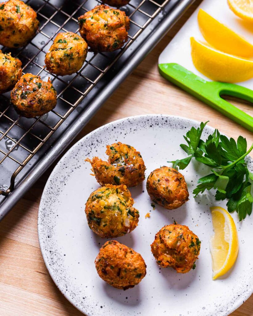 7 Feast of 7 Fishes Christmas Eve Appetizer Recipes For 2026 - Outdoorsity